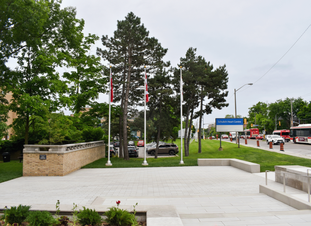 Sunnybrook Cenotaph - ERA Architects